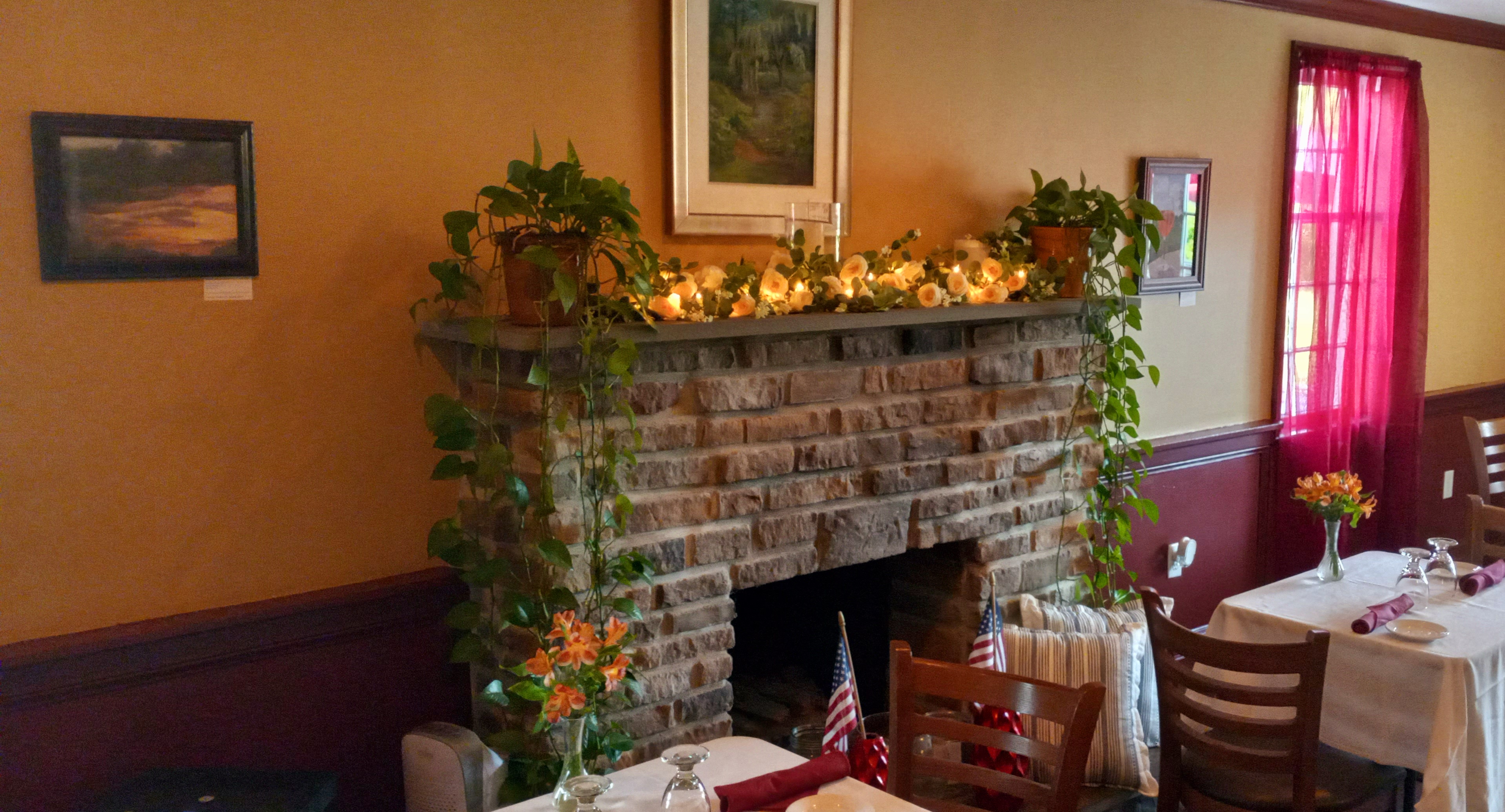 Farm House Photos - Farm House Restaurant